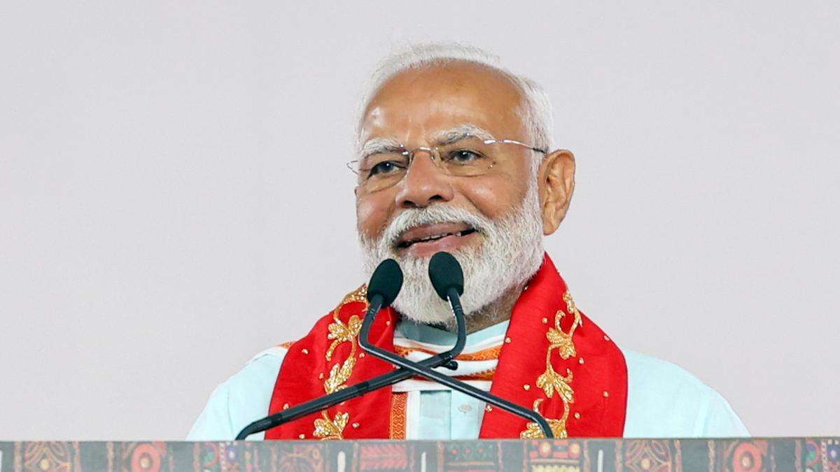 Women's Day 2025: PM Modi Salutes 'Nari Shakti', Hands Over Social ...